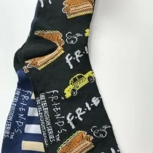 FRIENDS | Accessories | Friends Central Perk 5 Piece Accessories Bundle ...